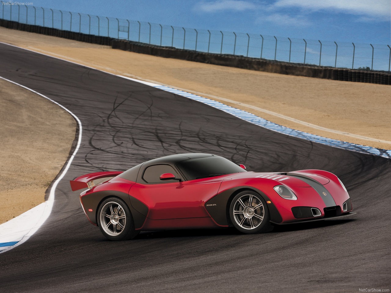 Devon Motorworks Préparateur Automobile Californien - Photoscar