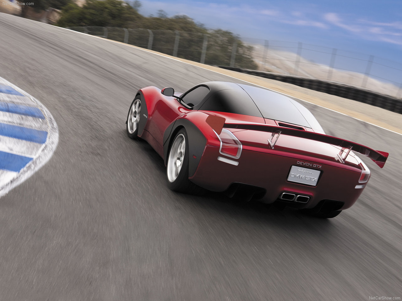 Devon Motorworks Préparateur Automobile Californien - Photoscar