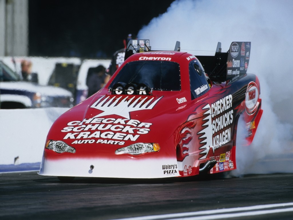 Dragsters NHRA : Quand la mécanique rencontre l'adrénaline pure