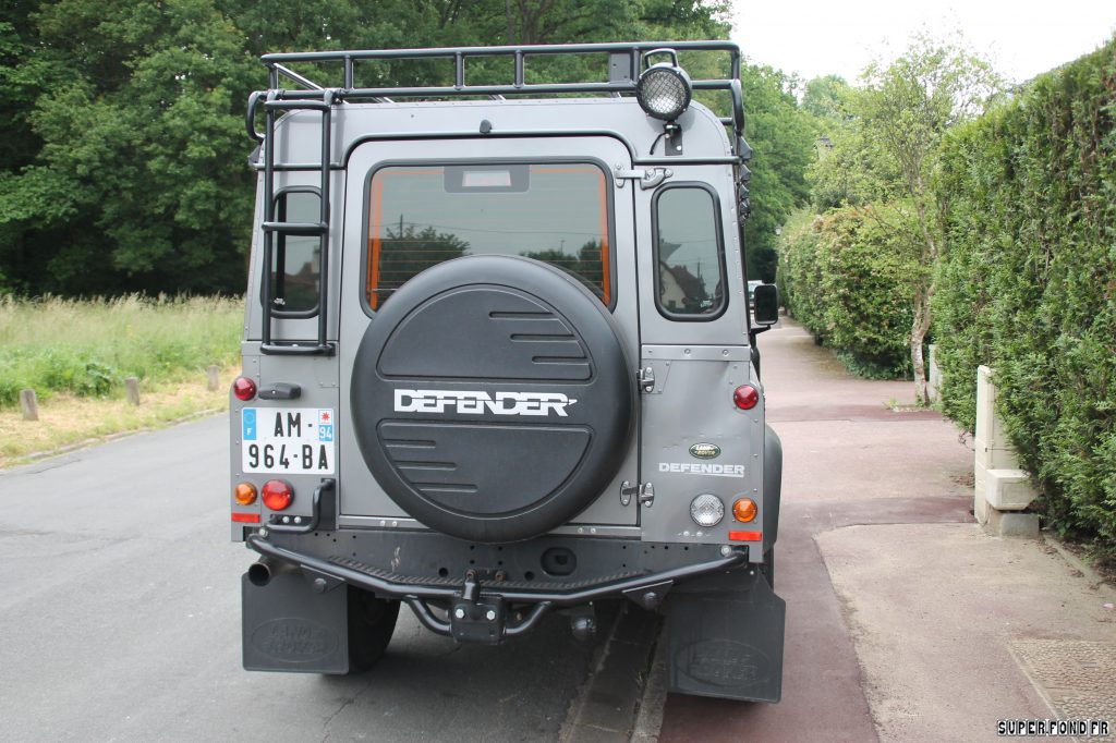 Land Rover constructeur automobiles Britannique créer en 1947