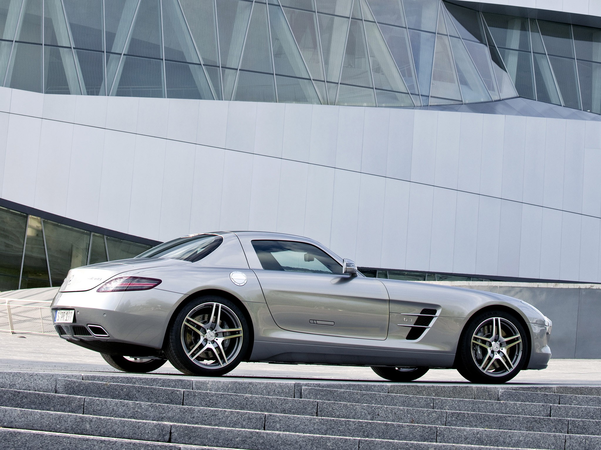 Gullwing America - Carrossier personnalisé basé en Allemagne - Photoscar