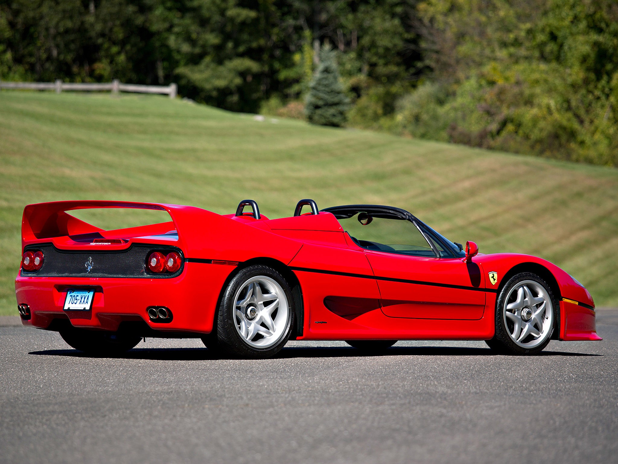 Ferrari F50 : Moteur V12 de 527 ch - La F50 voiture légendaire
