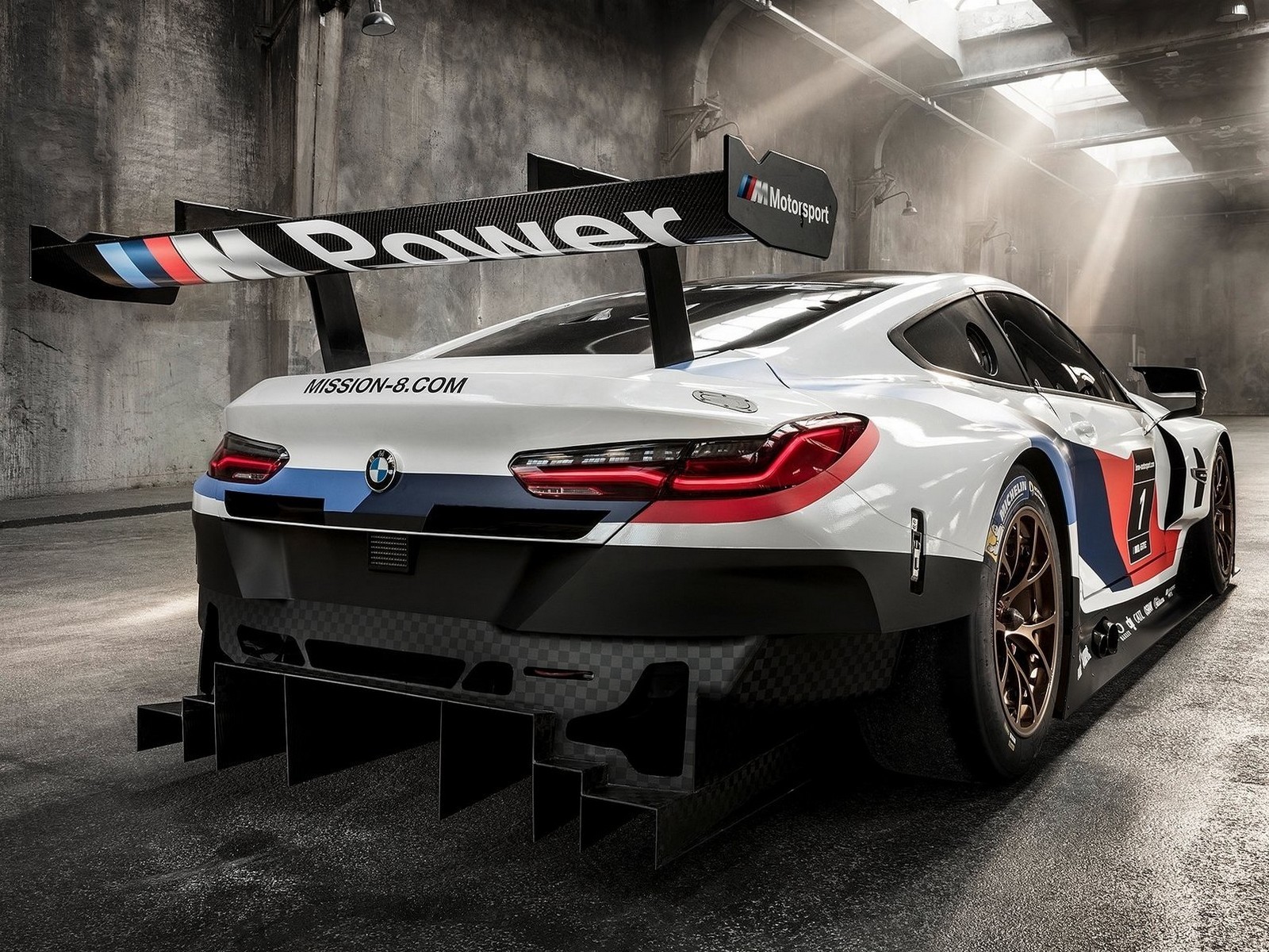 BMW M8 GTE Racecar - La voiture pour le WEC et l'IMSA 2018