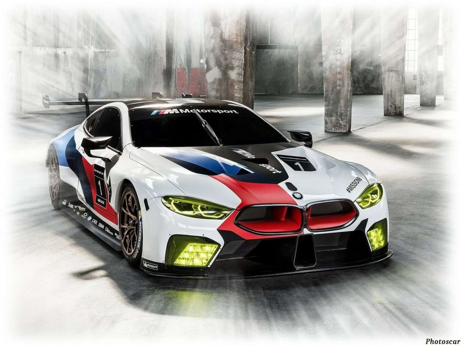 BMW M8 GTE Racecar - La voiture pour le WEC et l'IMSA 2018