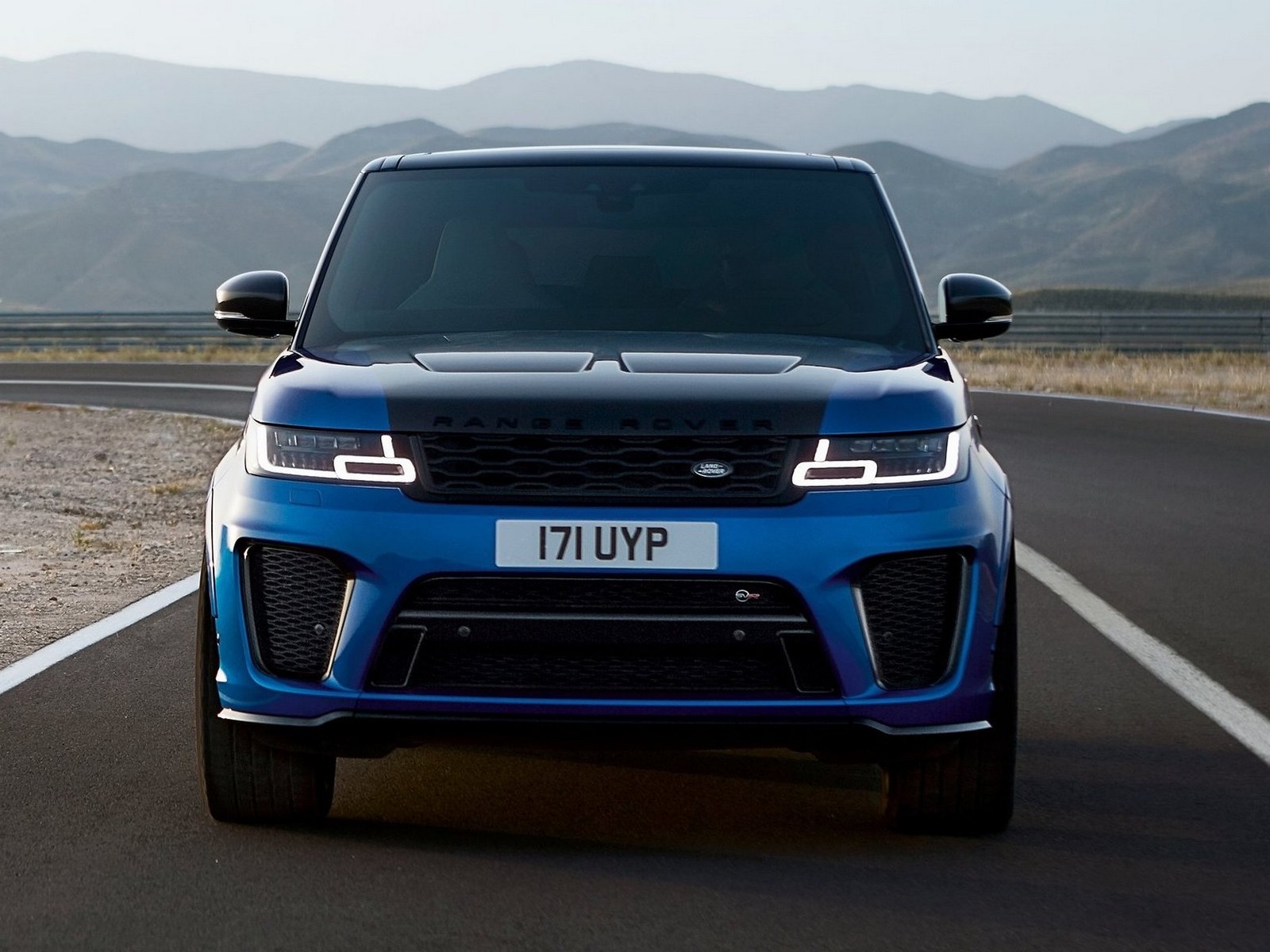 Range Rover Sport 2018 - Visage refait et plein de technologie