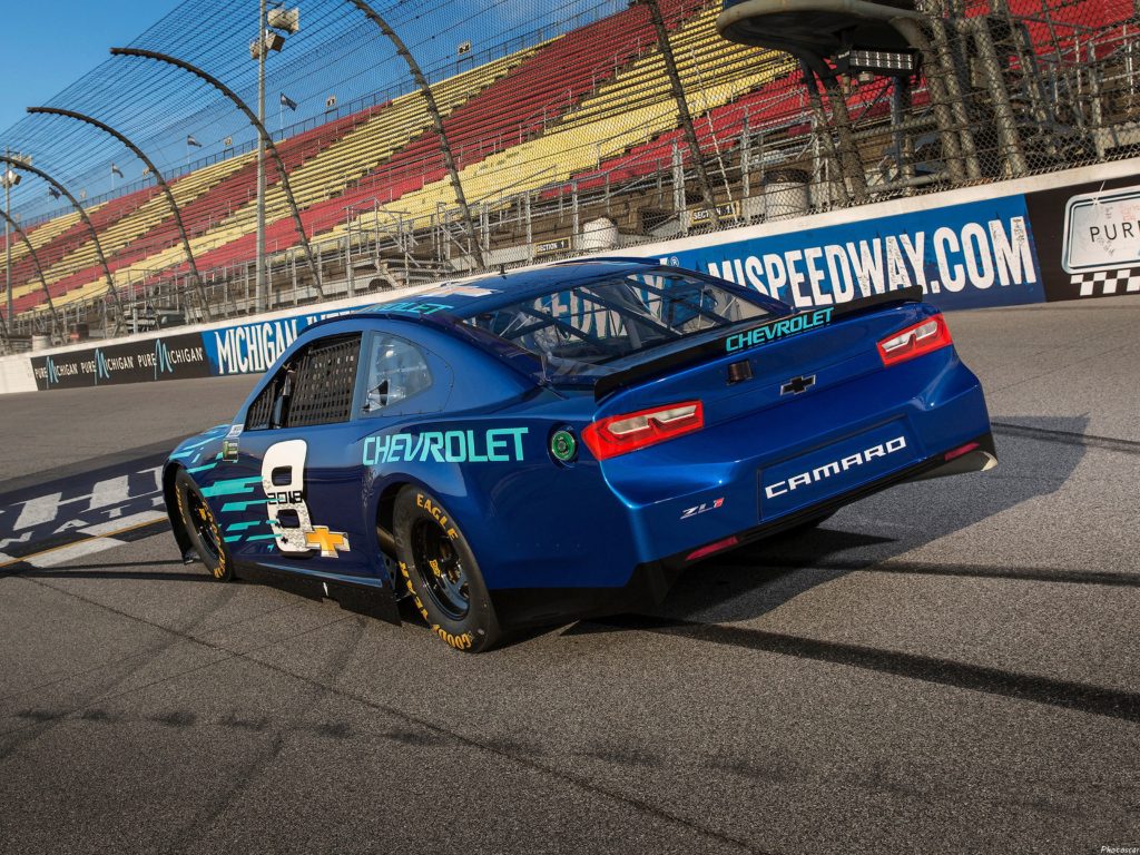Chevrolet Camaro ZL1 Nascar Race Car 2018 - Moteur de 650 ch - Photoscar