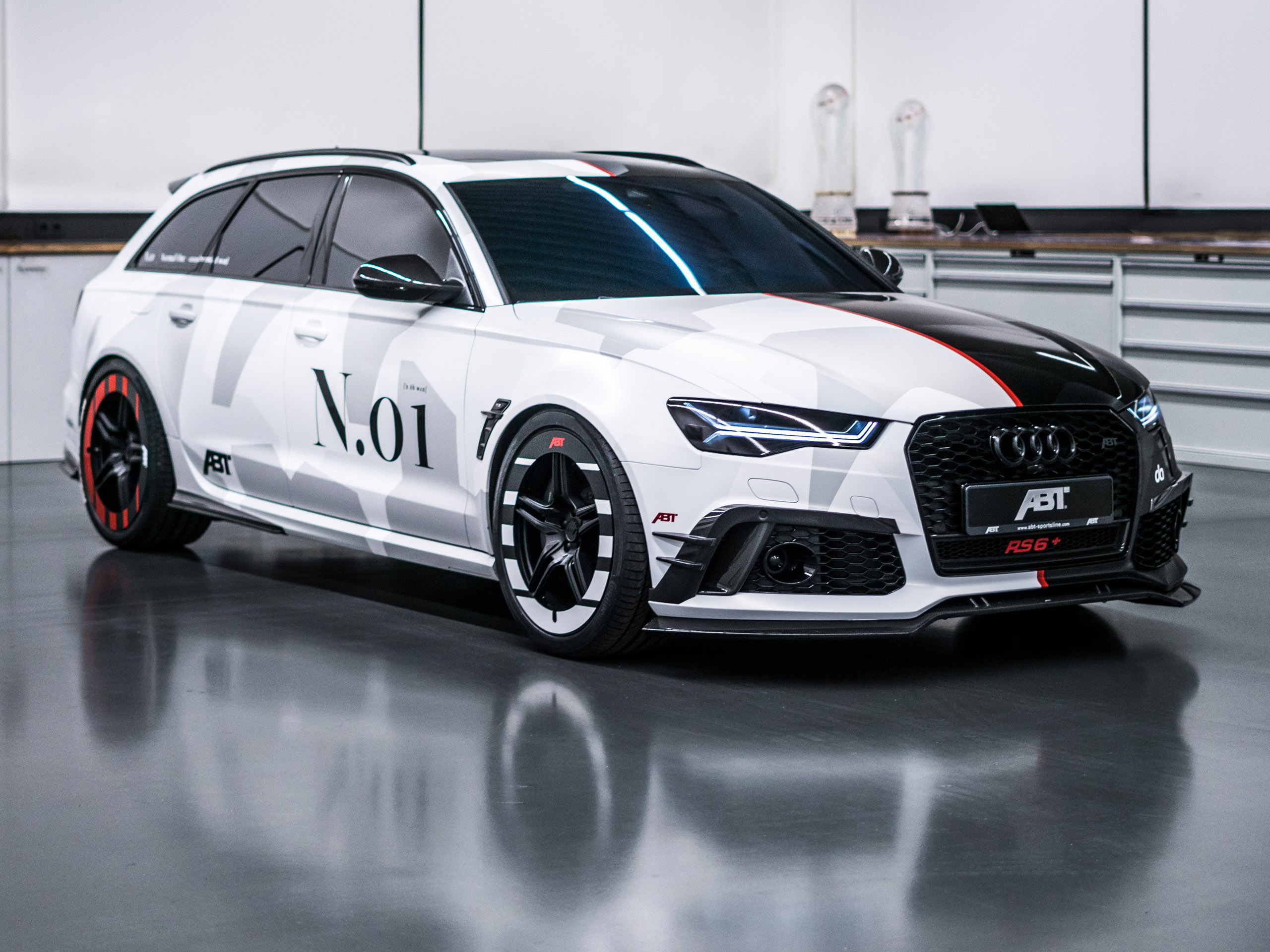 Audi RS6 plus Phoenix ABT 2018 de 735 ch Jon Olsson - Photoscar
