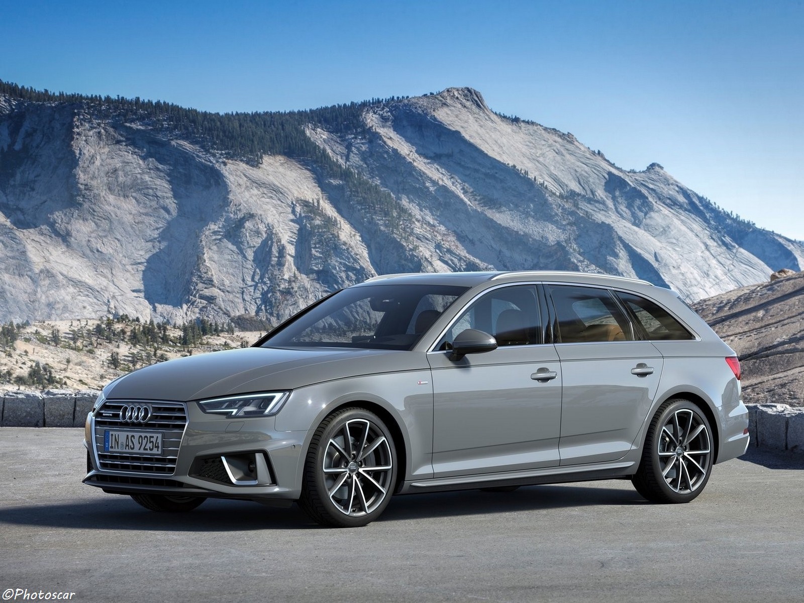 Audi A4 Avant 2019 - Une voiture familiale élégante et performante - Photoscar
