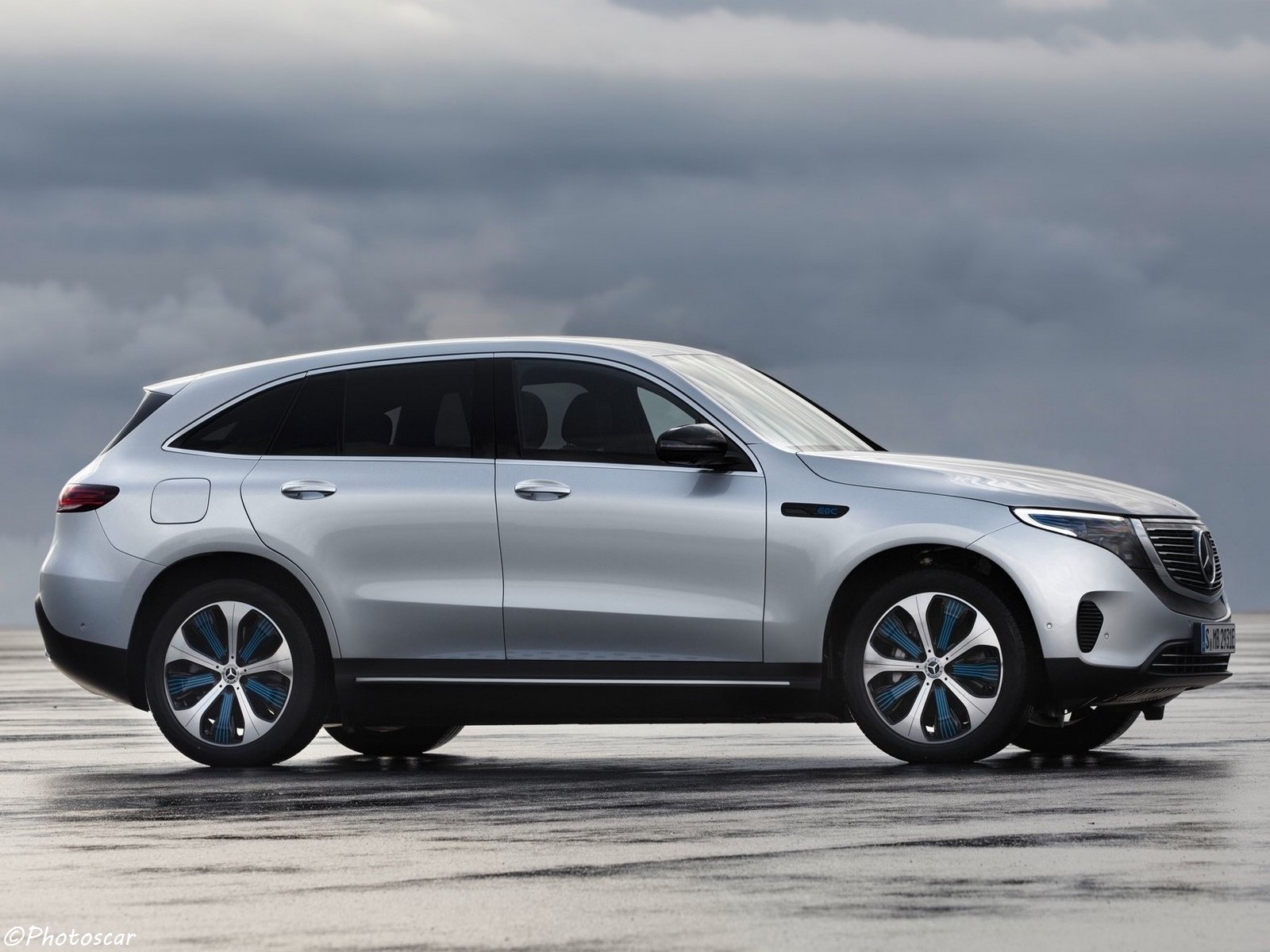 Mercedes EQC 2020 - Le première SUV électrique Mercedes