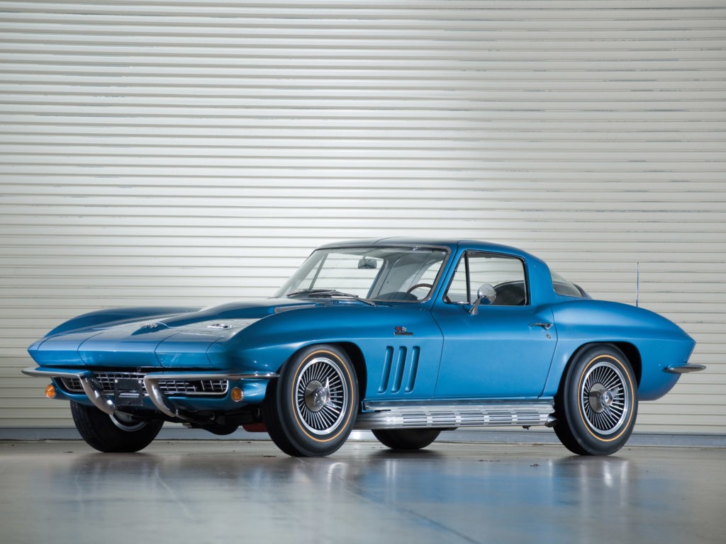 Corvette StingRay L72 1966 : L'Apogée de Puissance Américaine