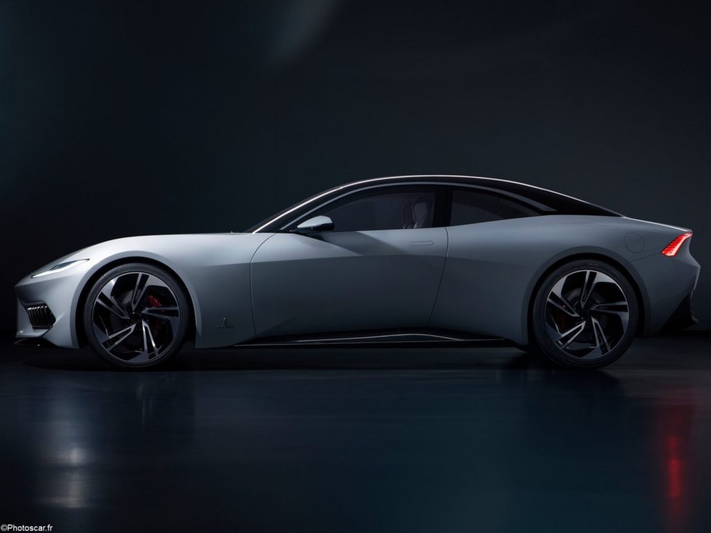 Karma Pininfarina GT 2020 - Magnifique coupé hybride électrique.