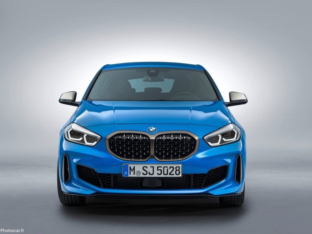 BMW M135i 2020, référence en matière de performance compacte