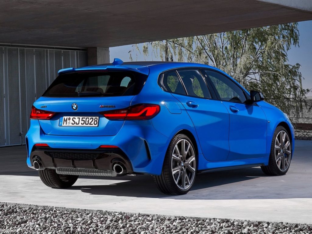 BMW M135i 2020, référence en matière de performance compacte