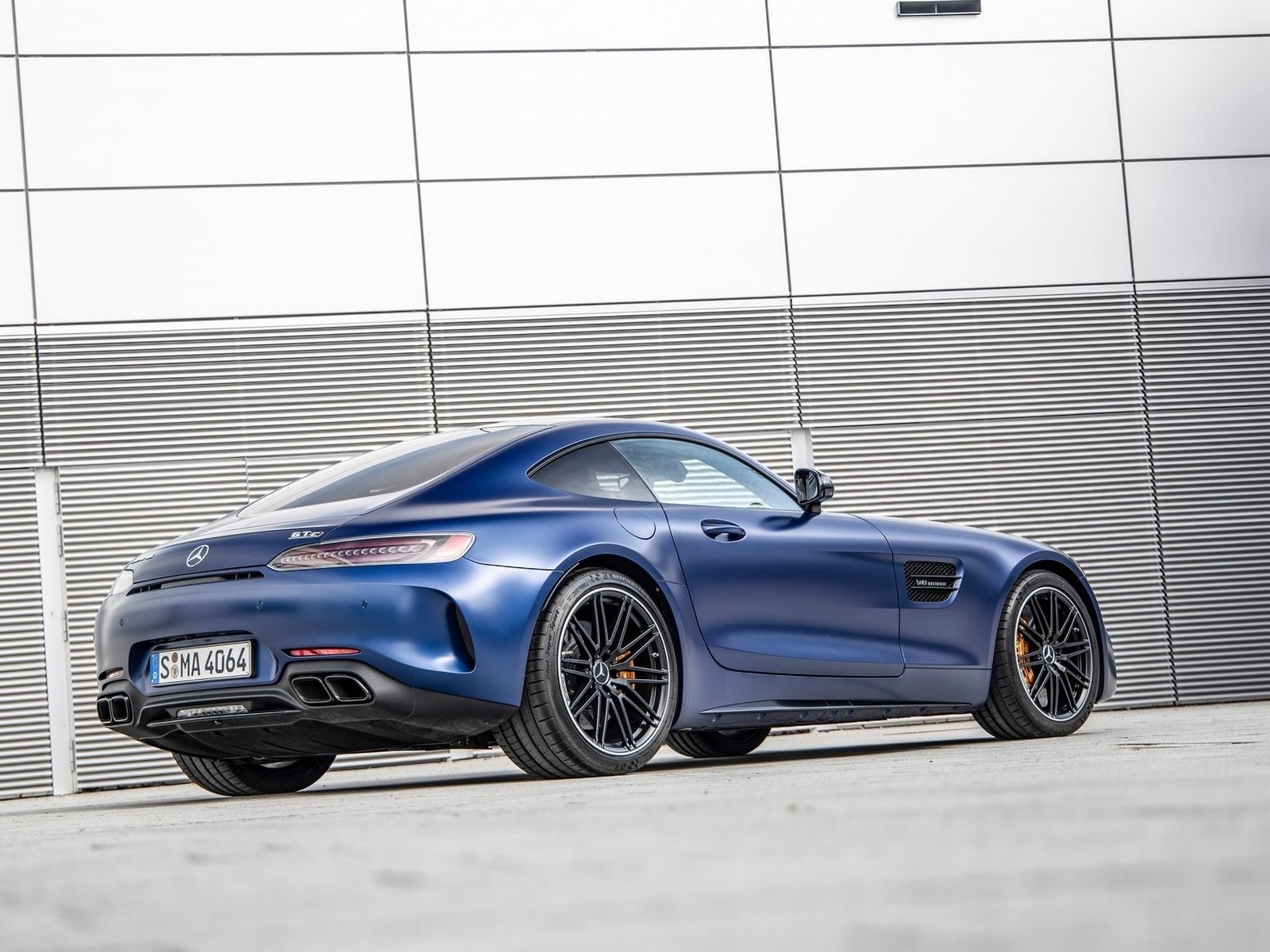 Mercedes AMG GTC 2020 - Confort exemplaire et sécurité sans faille.