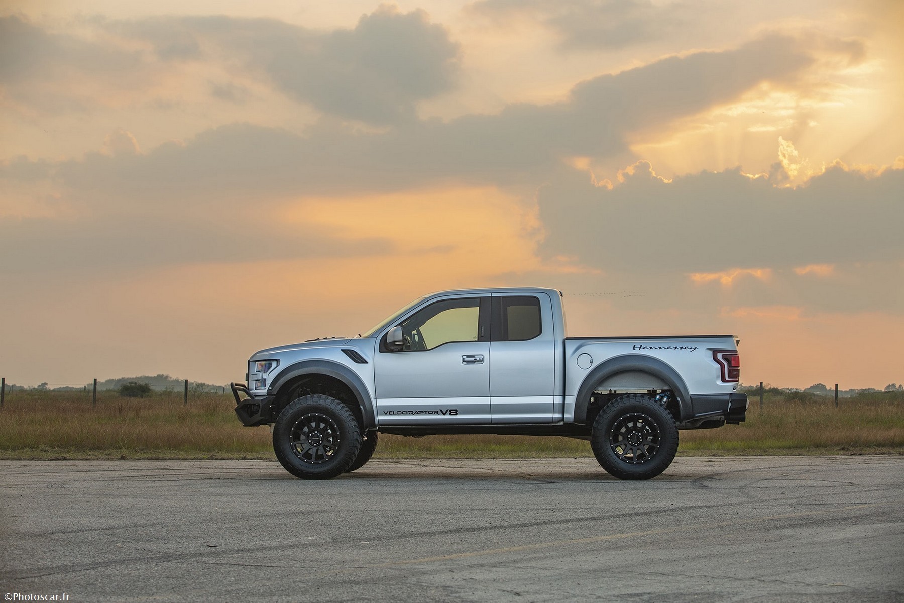Hennessey VelociRaptor V8 2019 - Un moteur de 800 chevaux - Photoscar