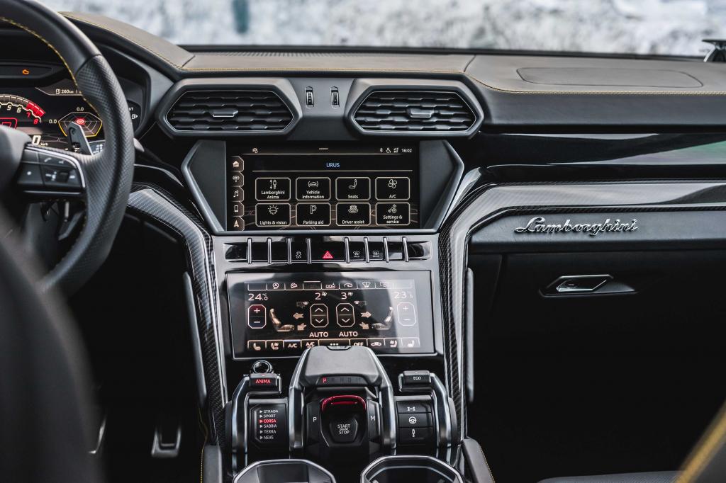 Manhart 800 Lamborghini Urus - Kit aérodynamique carbone de Topcar