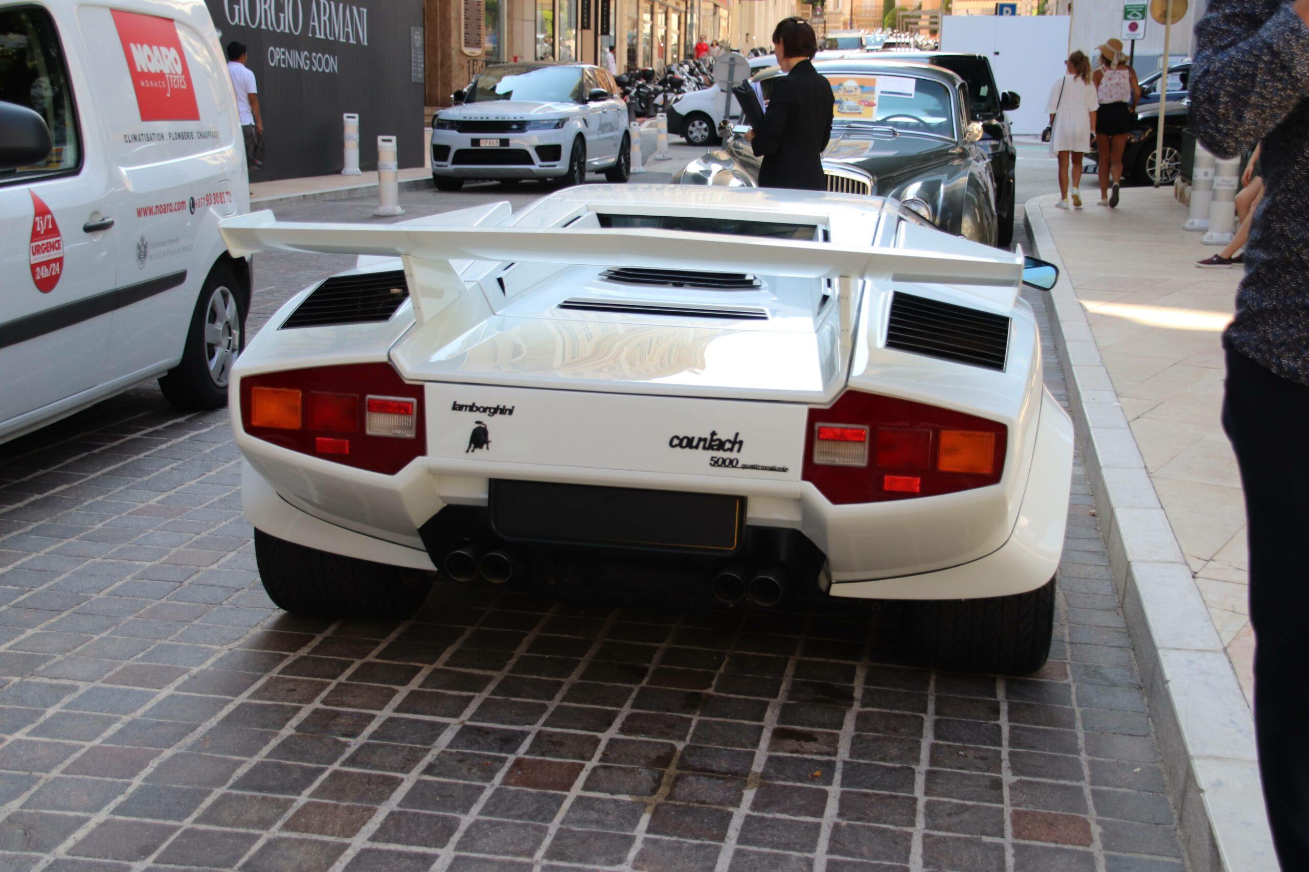 Lamborghini Countach - La pionnière des voitures de sport