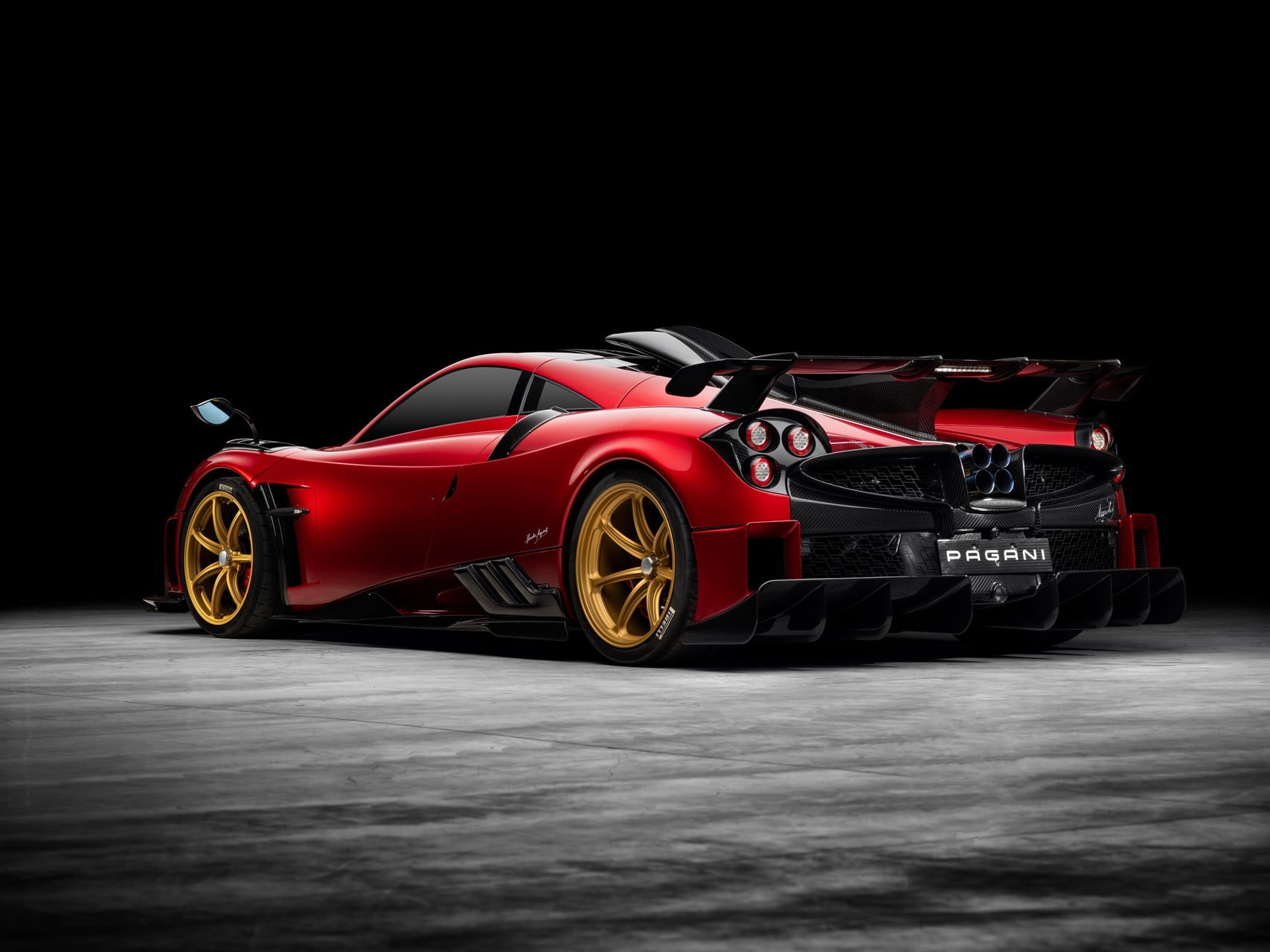 Pagani Imola 2021 : L'Art de la Performance Automobile