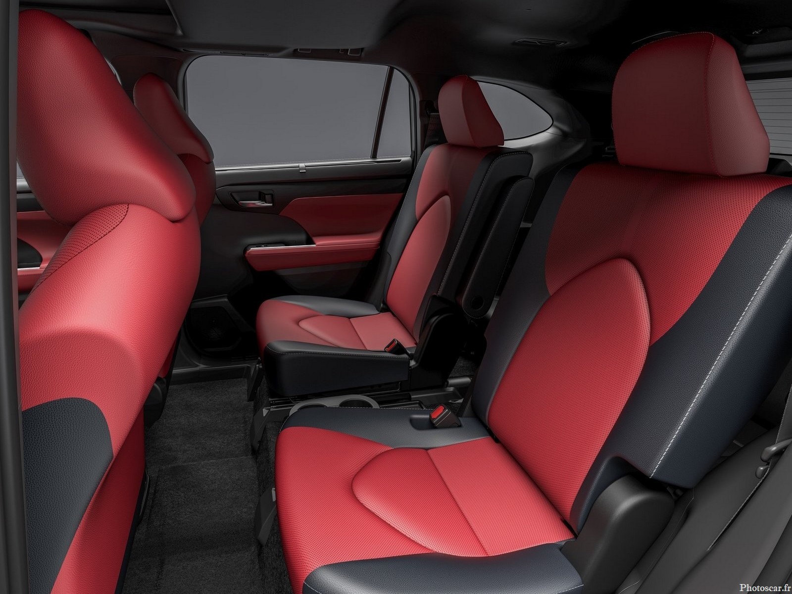 Toyota Highlander XSE 2021 - Avec une apparence plus sportive. Photos