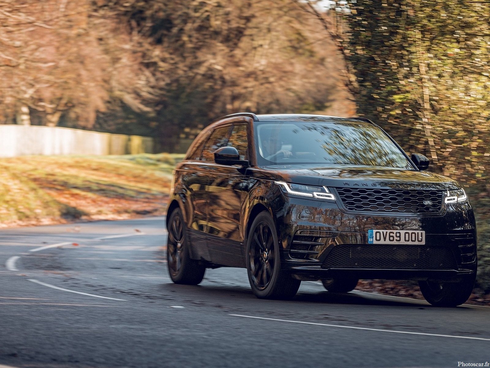 Land Rover Range Rover Velar R Dynamic Black 2020 - Photoscar