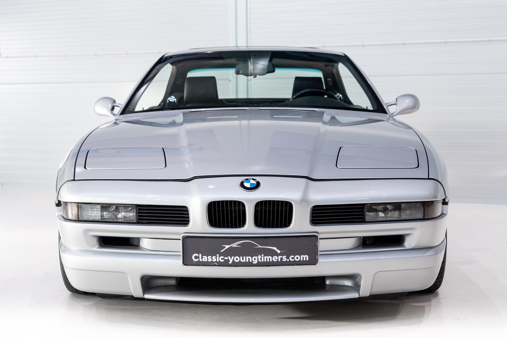 BMW 850 CSI 1992 - Elle a un puissant et prestigieux moteur V12 - Photoscar