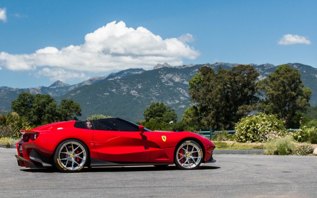 Ferrari F12 TRS 2014 - Modèle unique - Moteur 6,2 l V12 740 ch - Photoscar