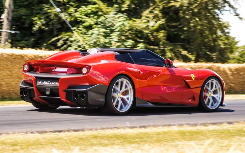 Ferrari F12 TRS 2014 - Modèle unique - Moteur 6,2 l V12 740 ch - Photoscar