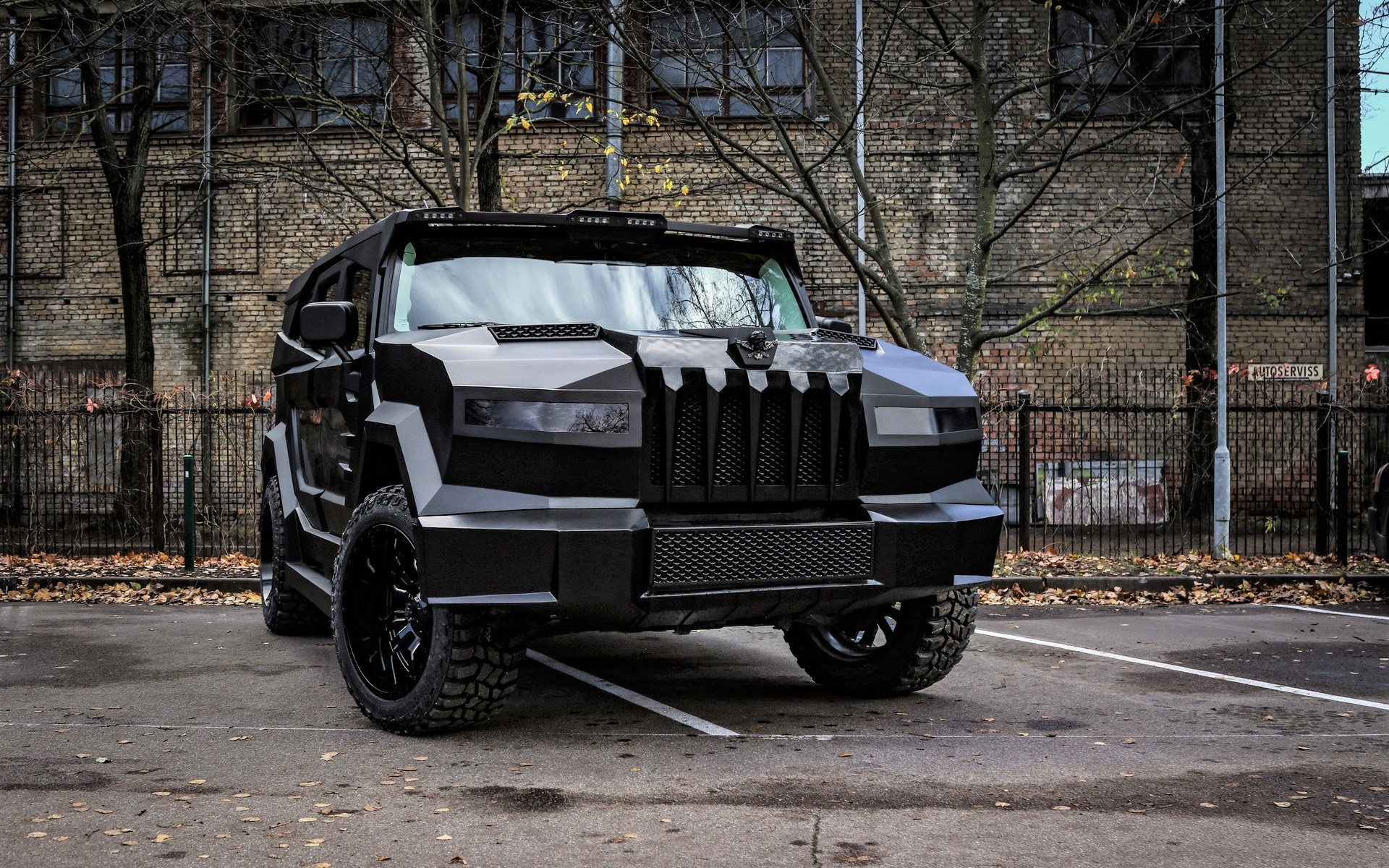 Dartz Prombron Black Stallion 2019 - Mélange SUV de l'armée