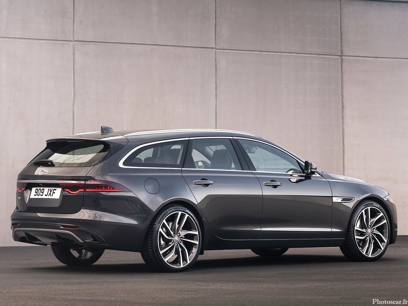 Jaguar XF 2021 - Les dernières technologies connectées
