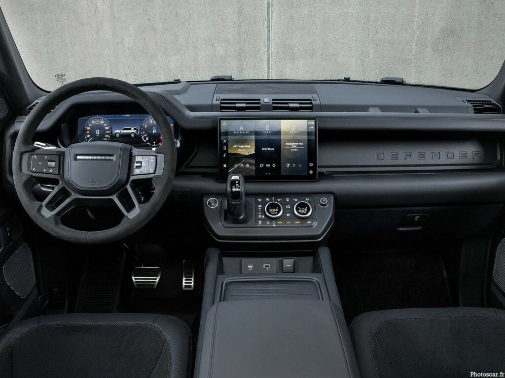 Land Rover Defender V8 2022 - Toujours le gros V8 sous le capot