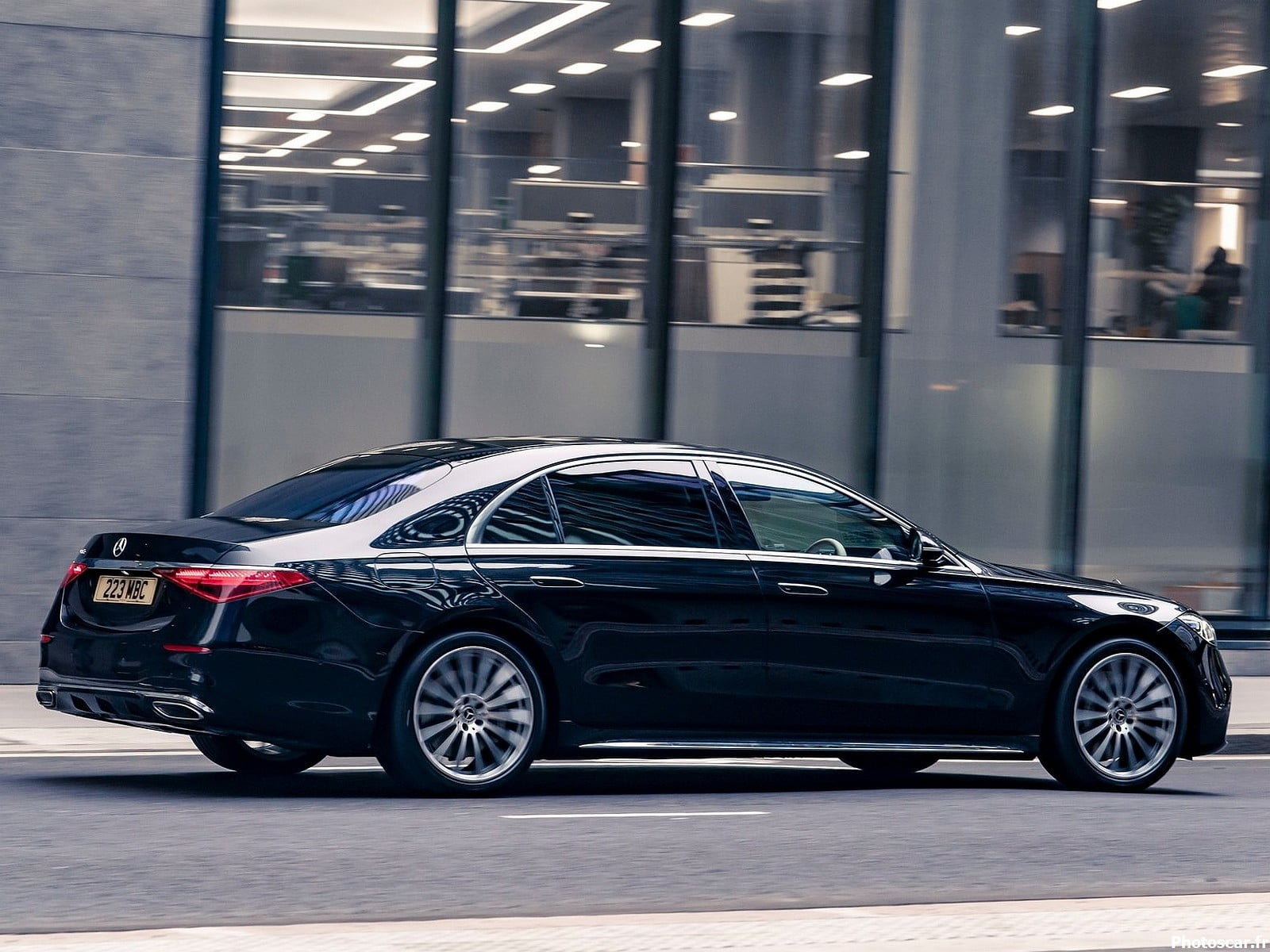 Mercedes Classe S 560e Limousine 2022 - Générosité luxueuse