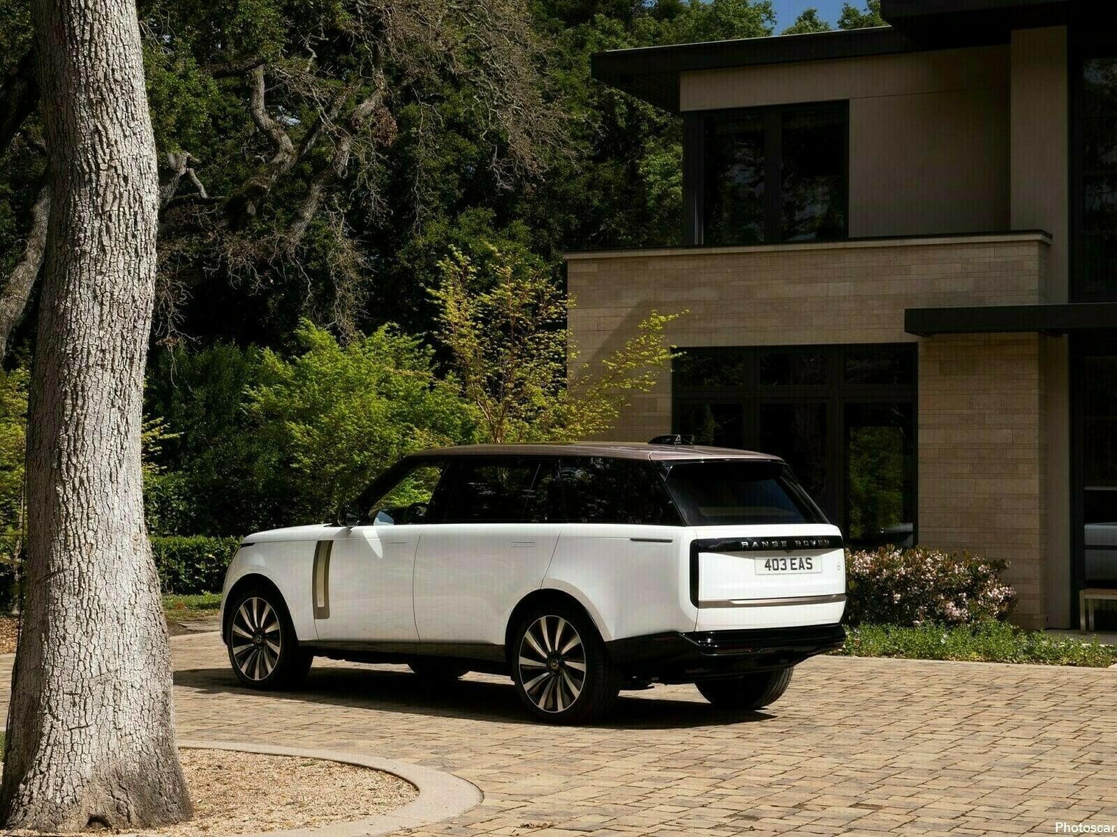 Land Rover Range Rover SV Serenity 2022 - Purement luxueux