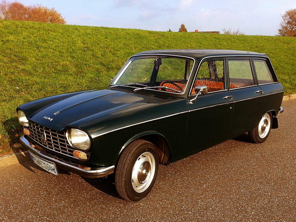 Peugeot 204 - Carrosserie cabriolet, coupé, break et camionnette