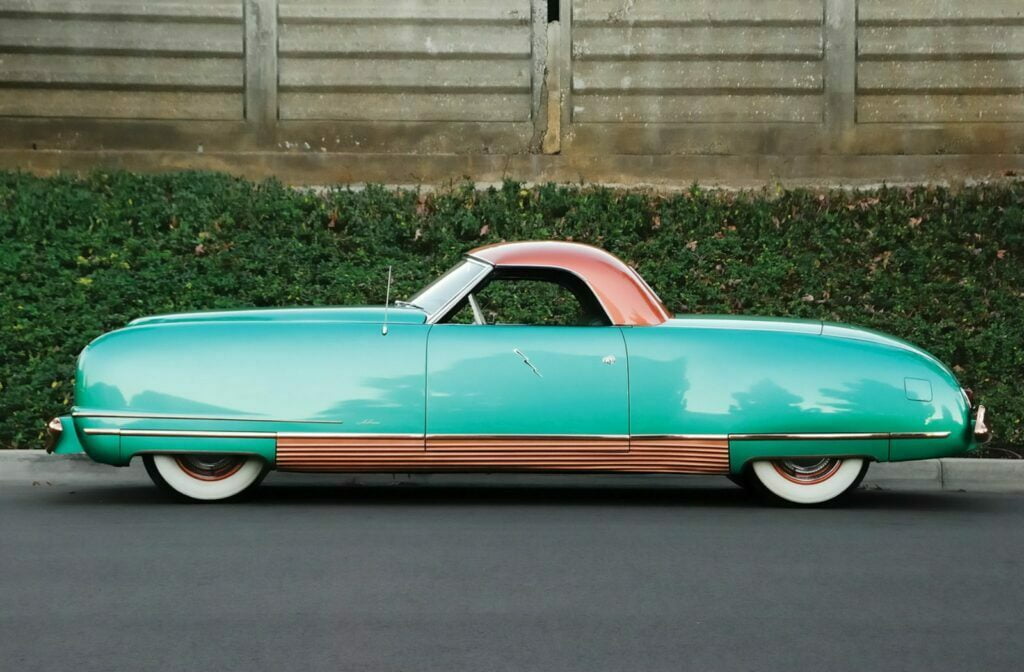 Chrysler Thunderbolt 1941 - Un toit rigide entièrement rétractable