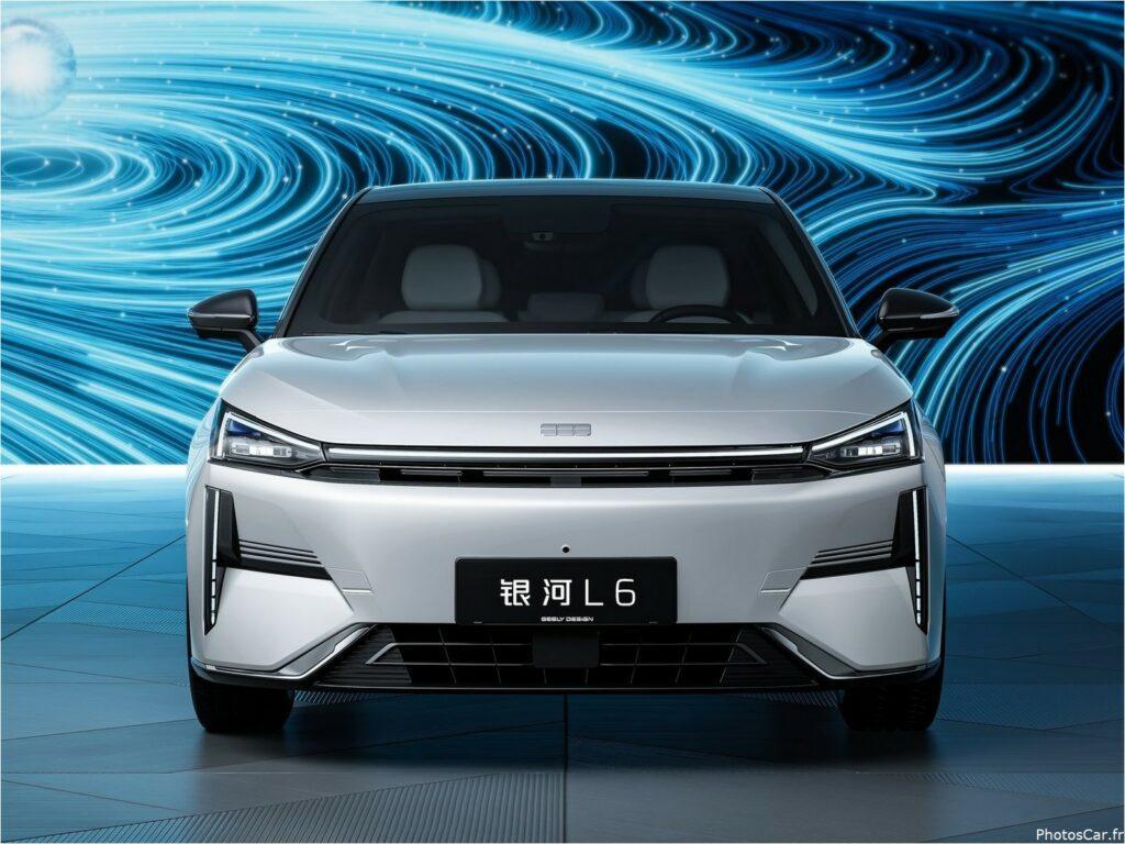 Geely Galaxy L6 2024 - Une berline hybride avec une âme Volvo - Photoscar