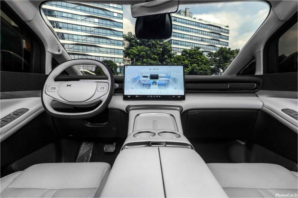 Le Xpeng X9 2024 : un van électrique abordable pour les familles ...