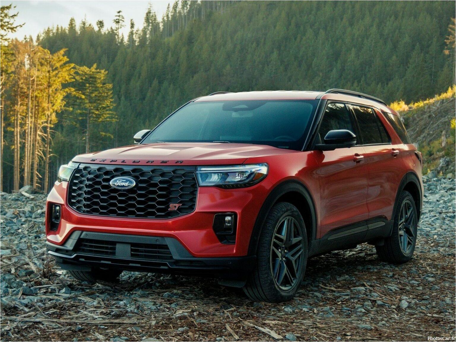 Ford Explorer ST 2025 - Un SUV puissant et performant - Photoscar