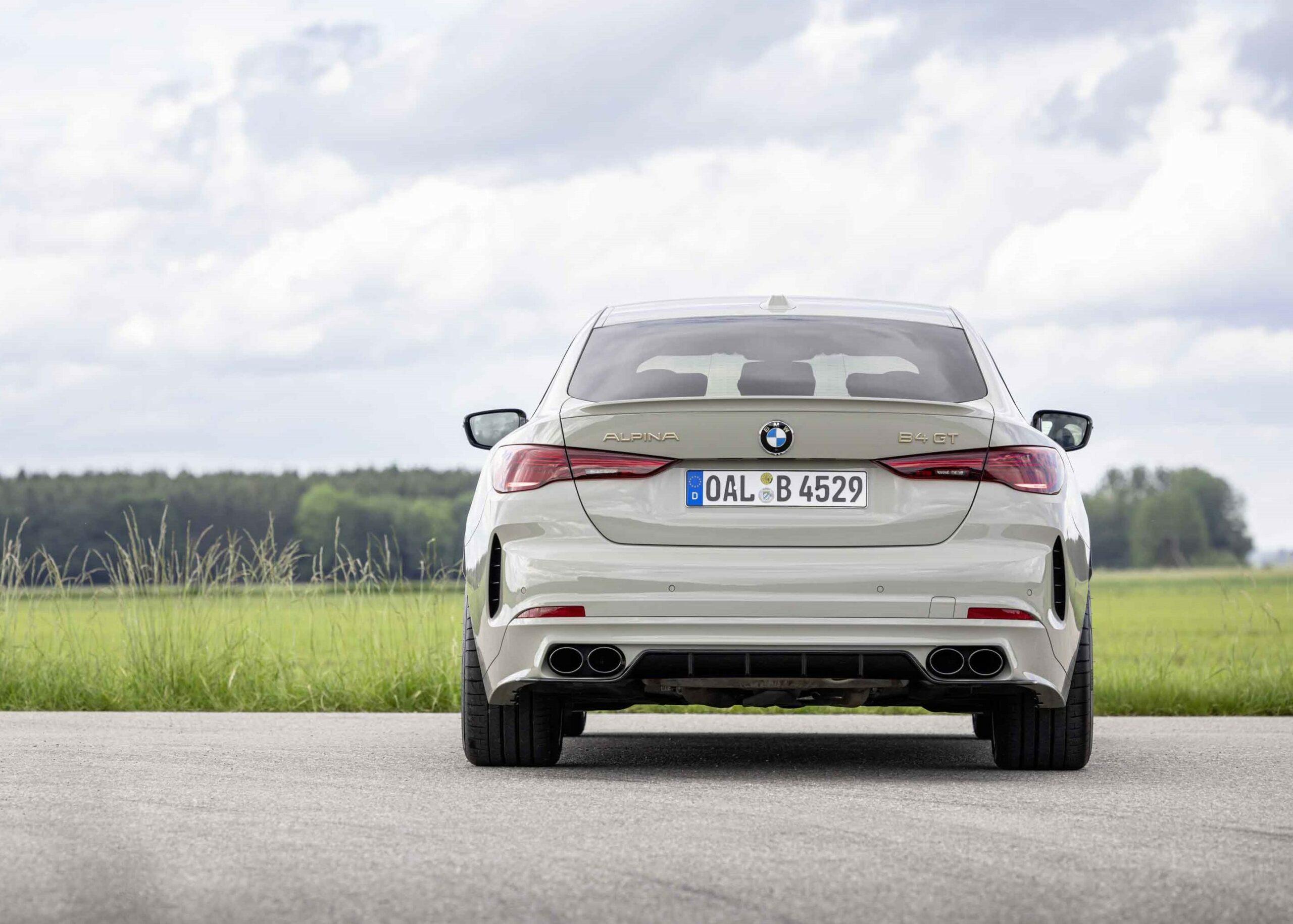 Alpina BMW B4 GT 2024 : La quintessence du coupé sportif
