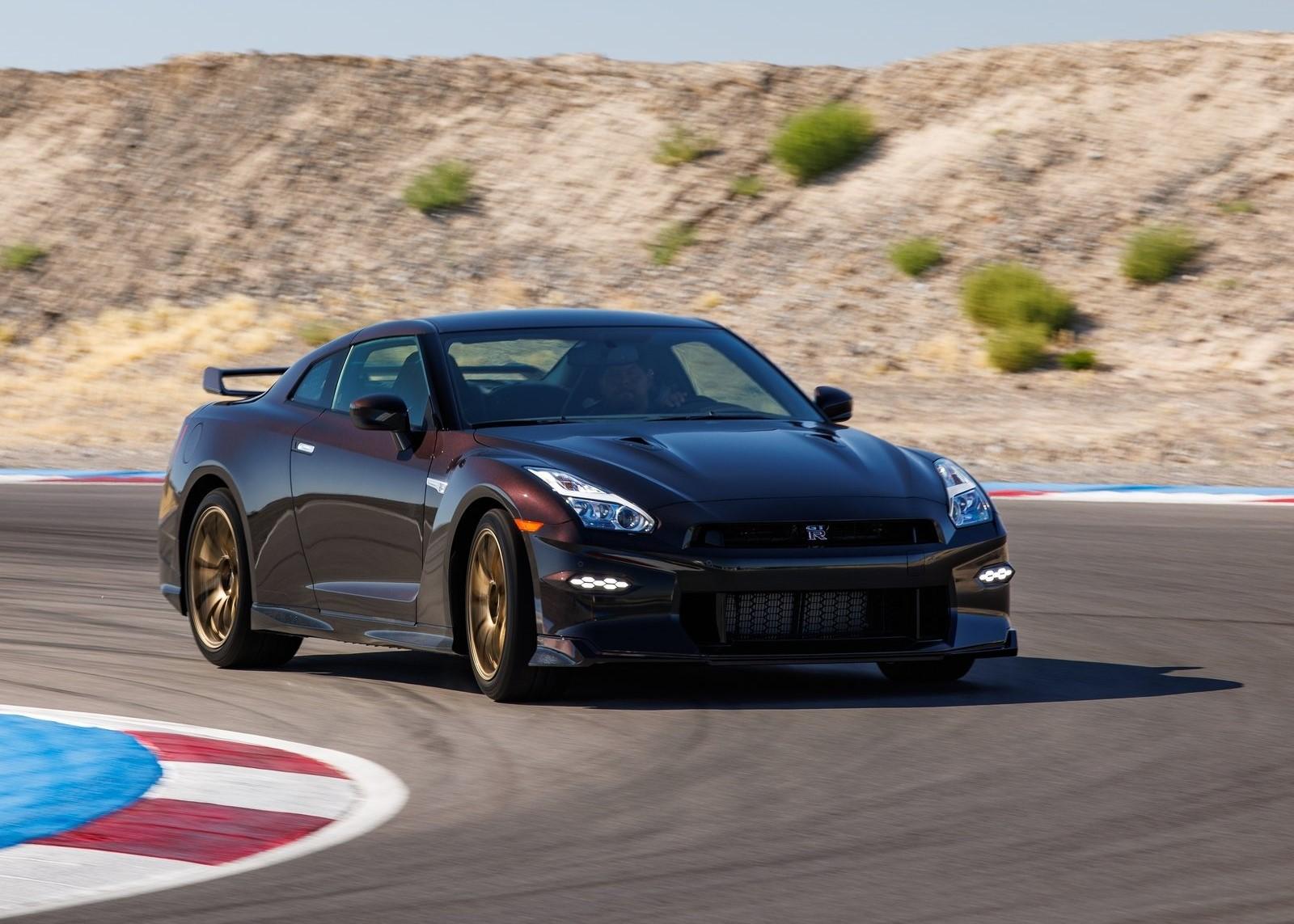 Nissan GT-R T spec Takumi Edition 2024 - Puissance et luxe