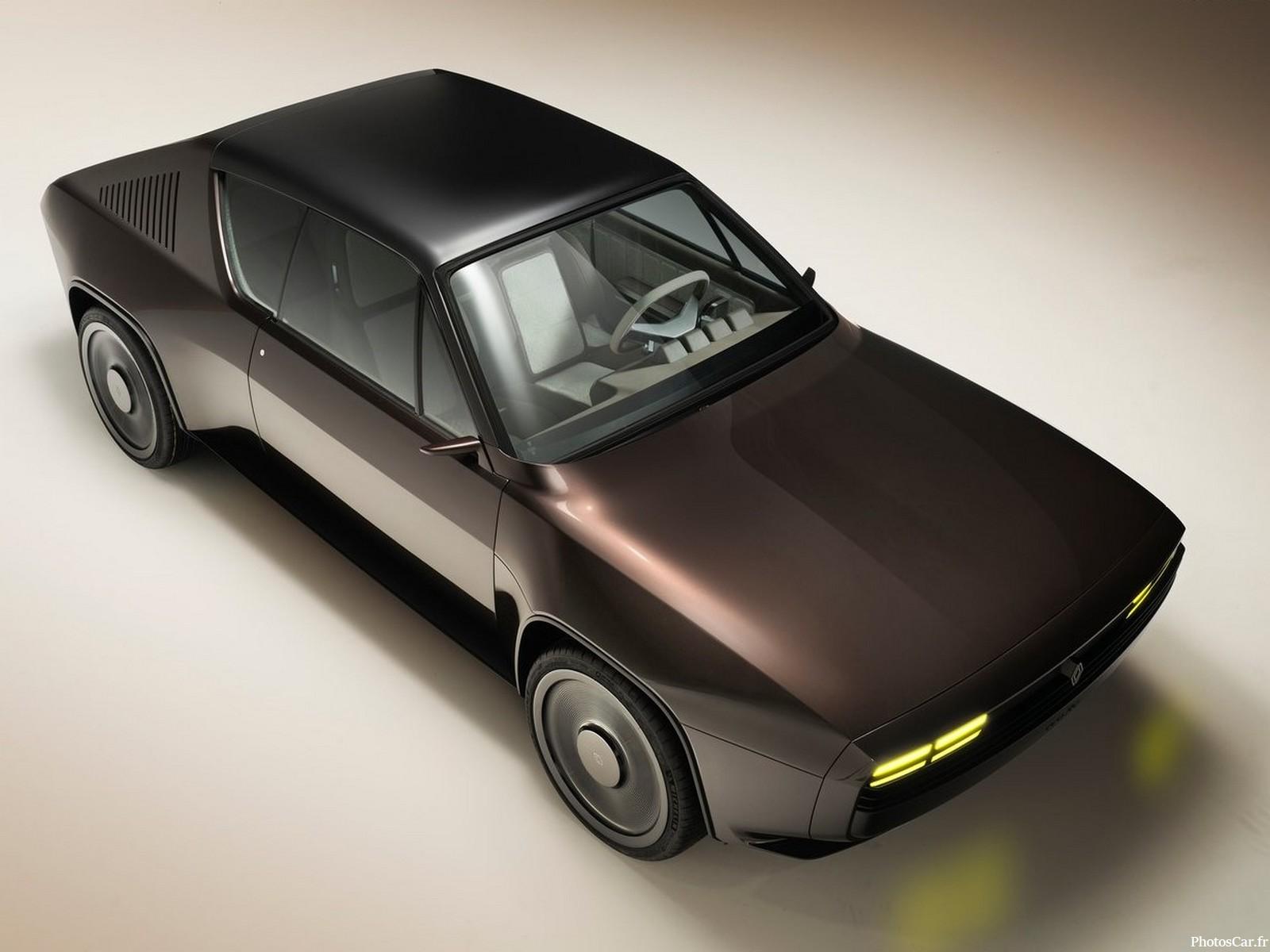 Renault R17 électrique Restomod 2024 - Design rétro-futuriste