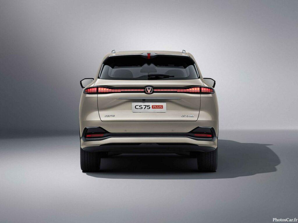 Changan CS75 Plus 2025 - Un SUV Compact et Futuriste