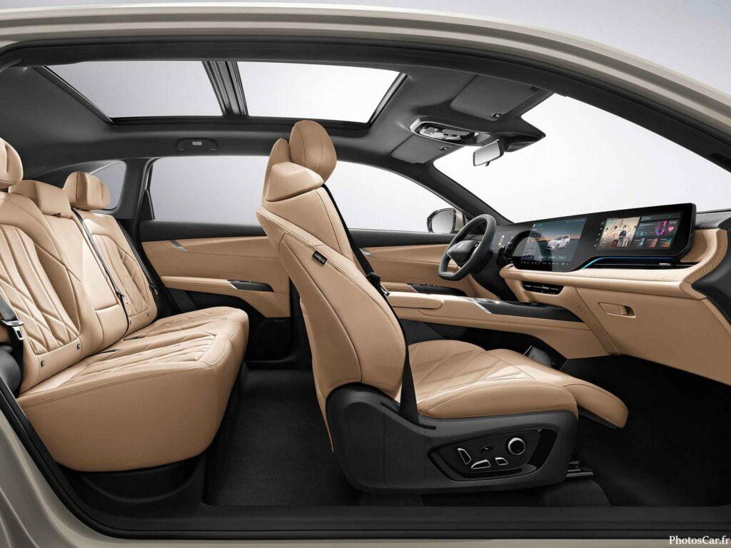 Changan CS75 Plus 2025 - Un SUV Compact et Futuriste