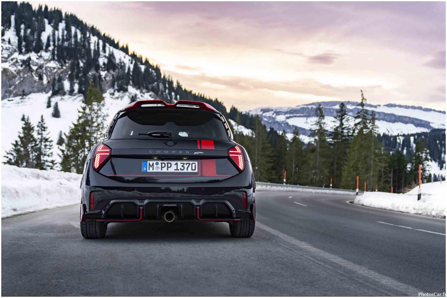 Mini JCW 2025 : L'alliance parfaite entre sportivité et élégance