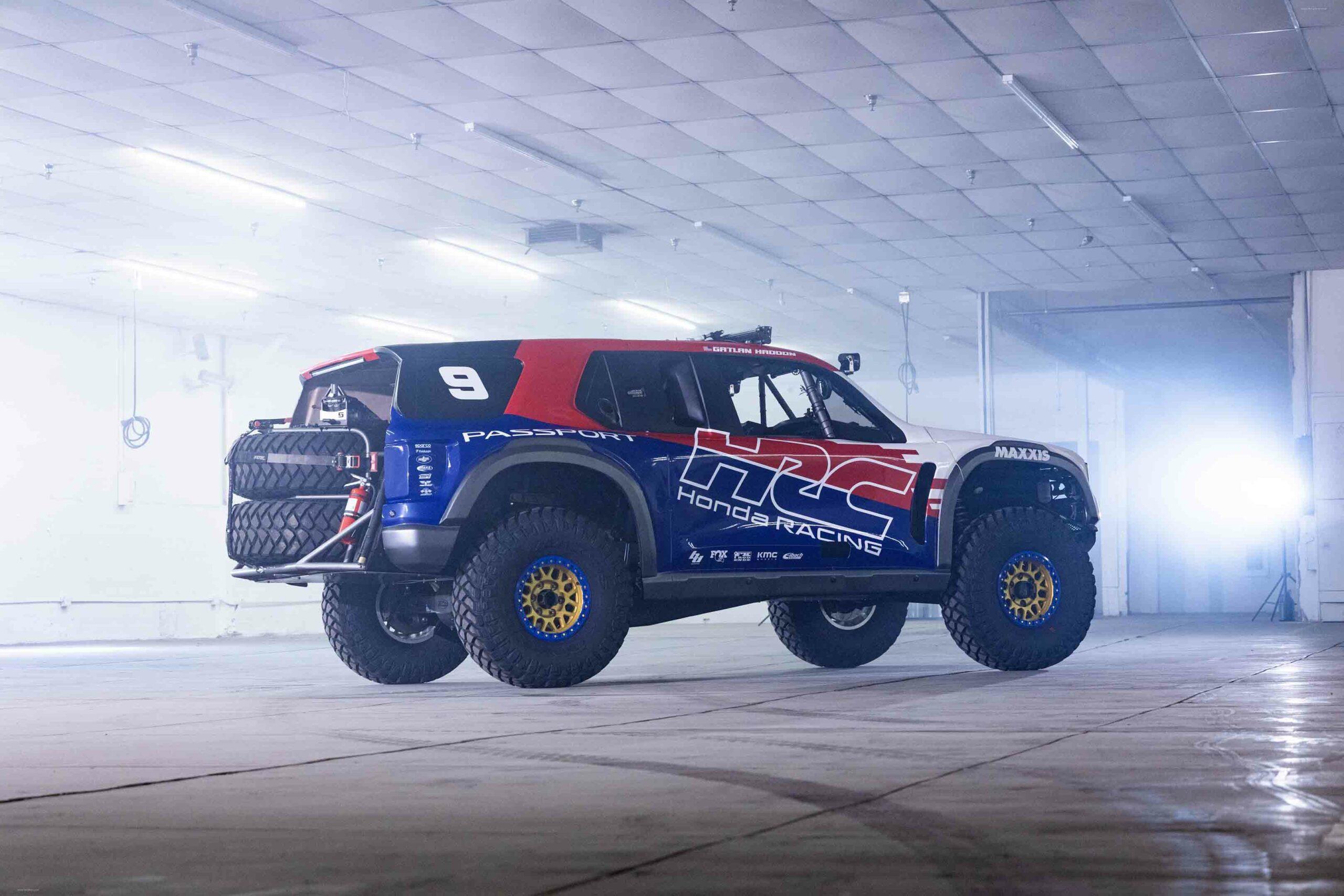 Honda Baja Passport 2025 prêt à rugir dans le désert de la Mint400