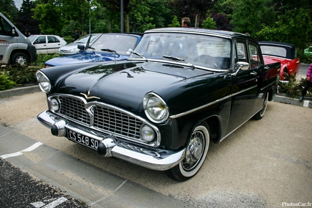Tout savoir sur la Simca Vedette avant d’en acheter une