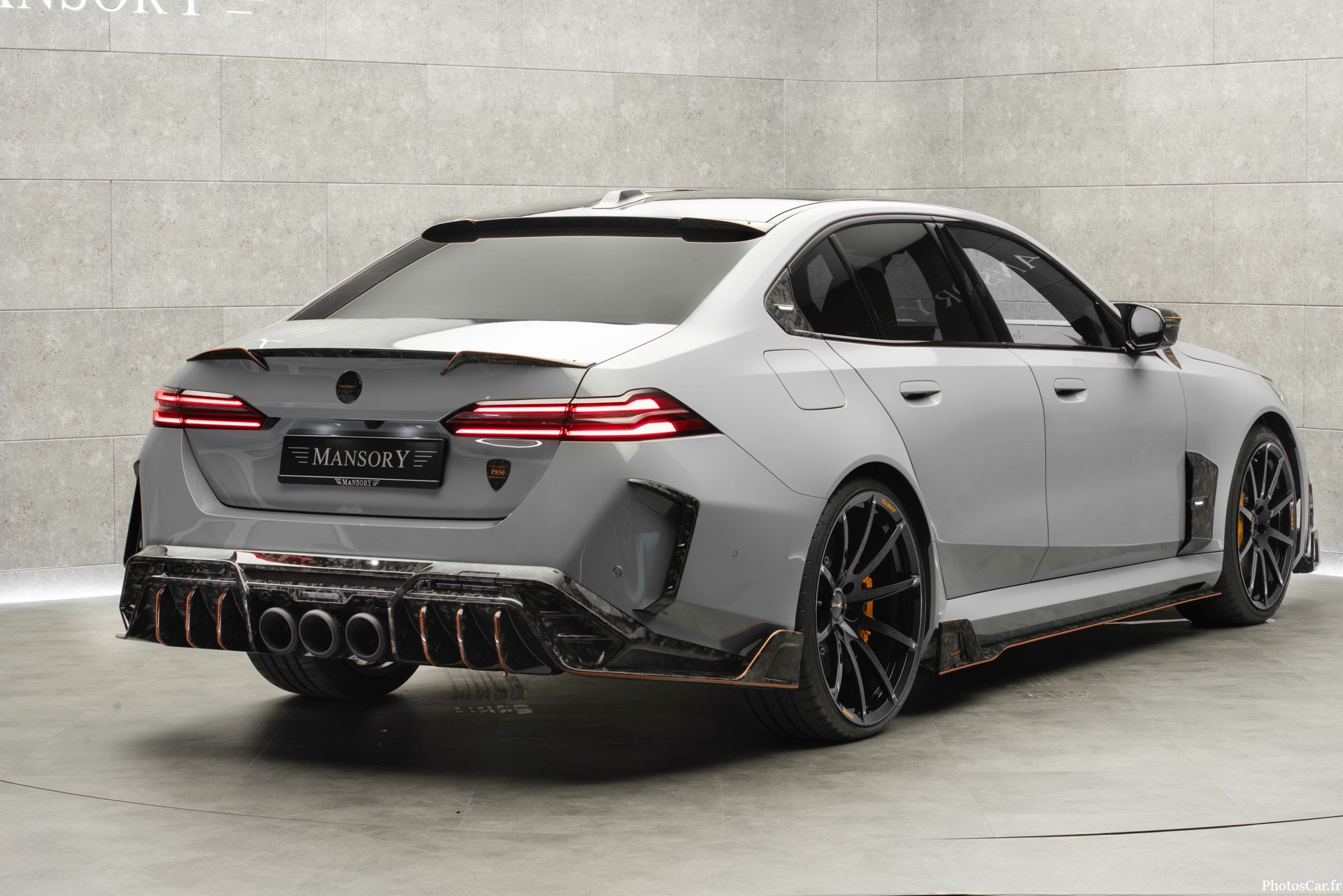Mansory M5 2025 : performance hybride et look radical