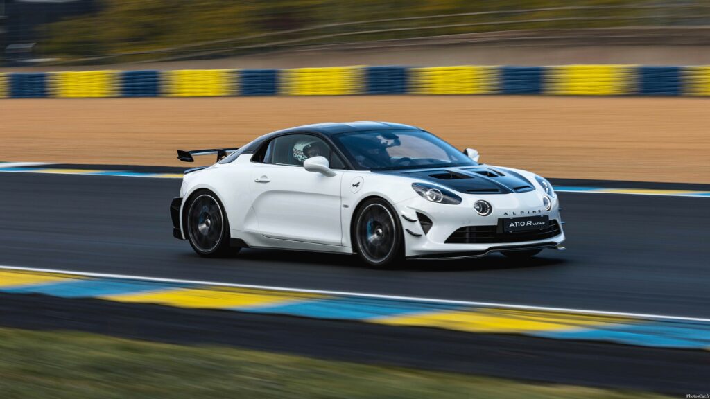 A110 R Ultime : Performance et Légèreté Exceptionnelles